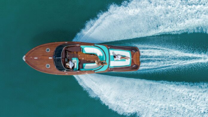 Riva Anniversario: the open powerboat that is already a legend - Nautic ...