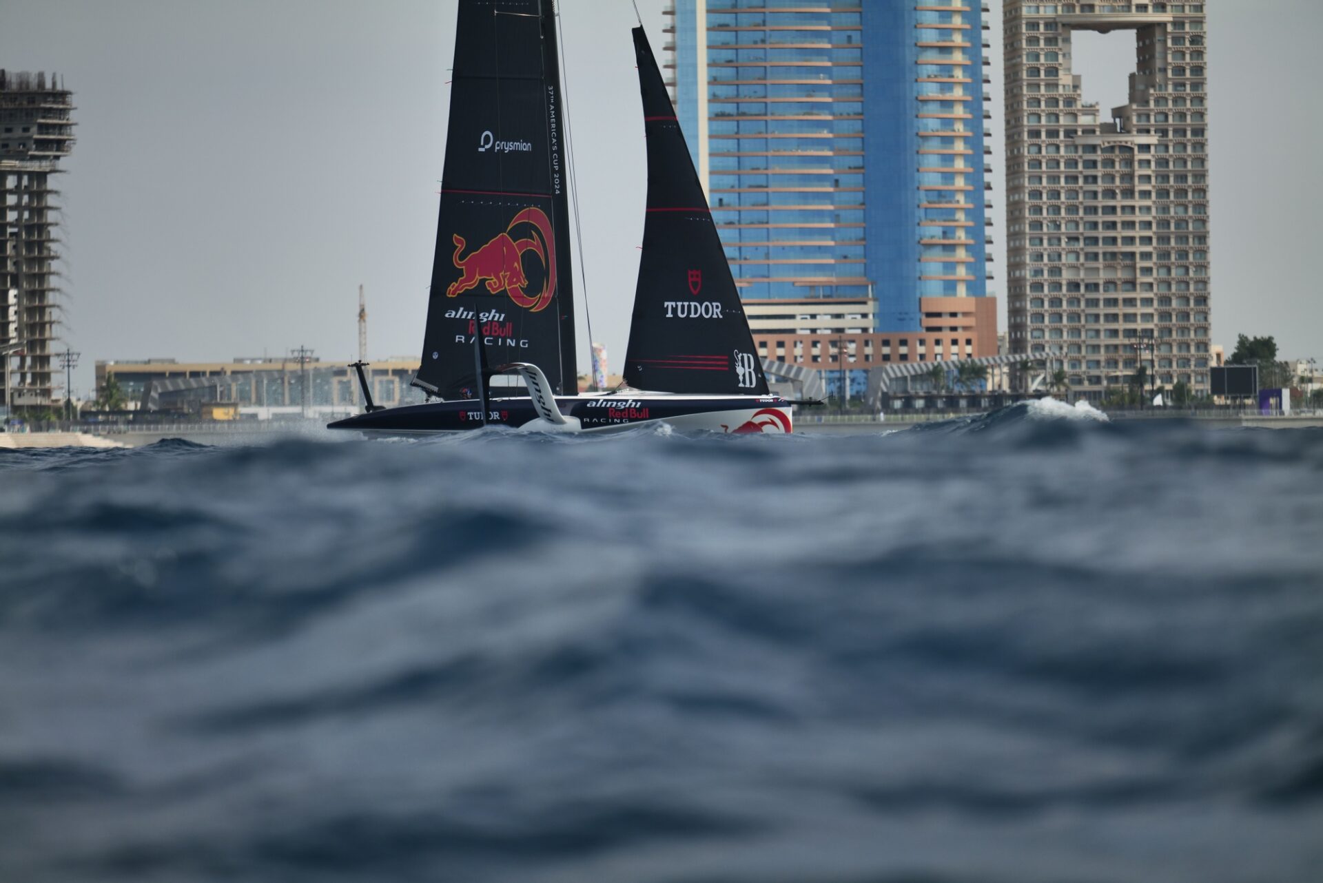 Alinghi Red Bull Racing Embraces Red Sea Escape for Intensive Match ...